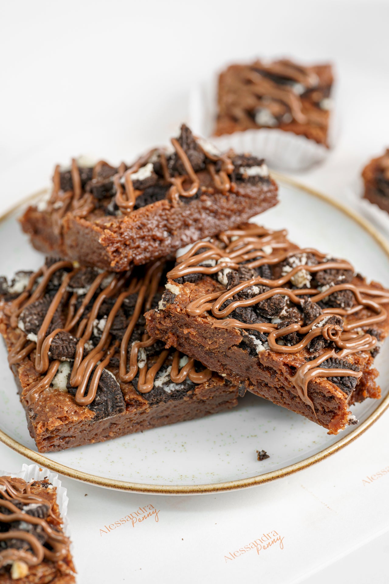 Todos – Page 6 – Alessandra Penny